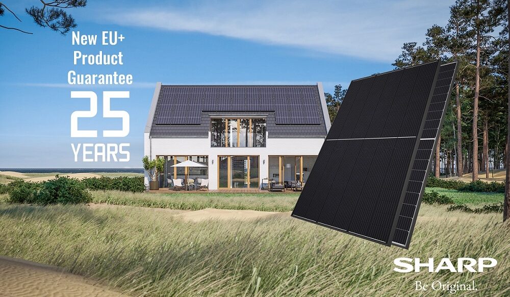 Sharp wprowadza 25-letnią gwarancję na czarne moduły fotowoltaiczne ...