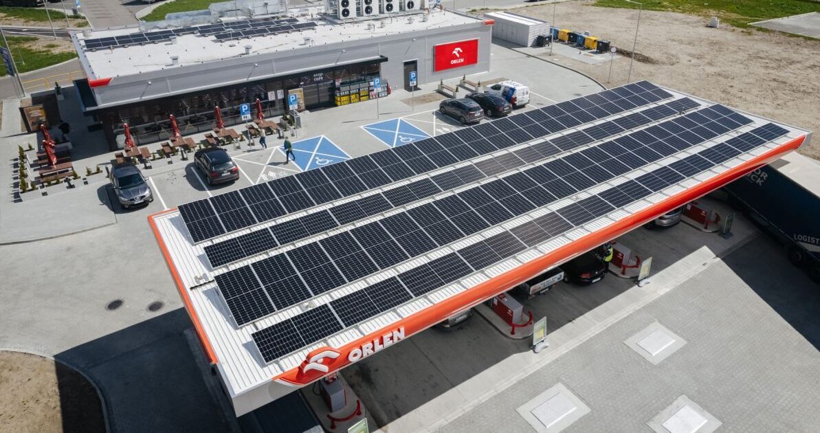 Fotowoltaika i kogeneracja na stacjach Orlenu - Gramwzielone.pl