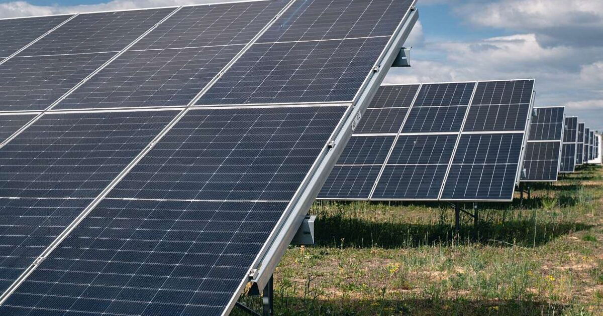 Qair oficjalnie uruchomił swoją eksperymentalną farmę fotowoltaiczną ...